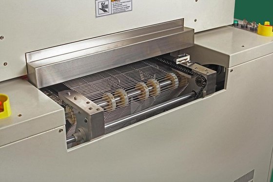 Durable SMT Line Machine Lead Free Hot Air Reflow Oven 100% Tested Morel A8